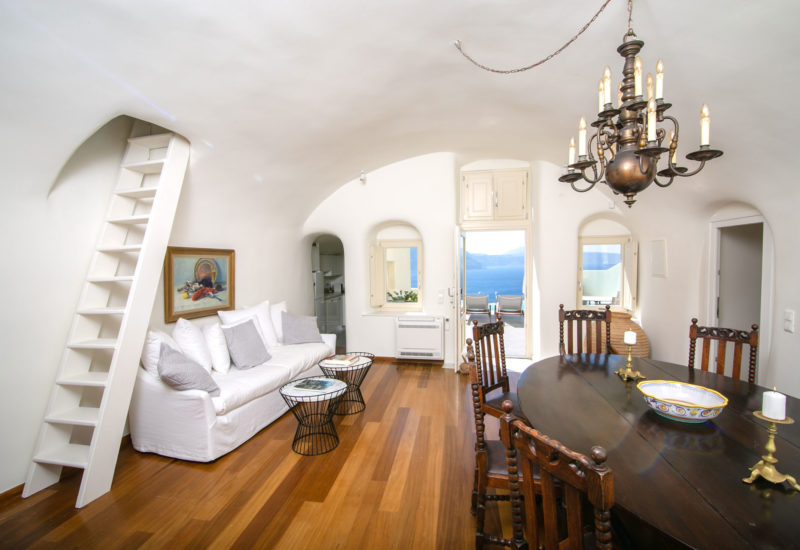 Villa Ioulia – Aloia Santorini
